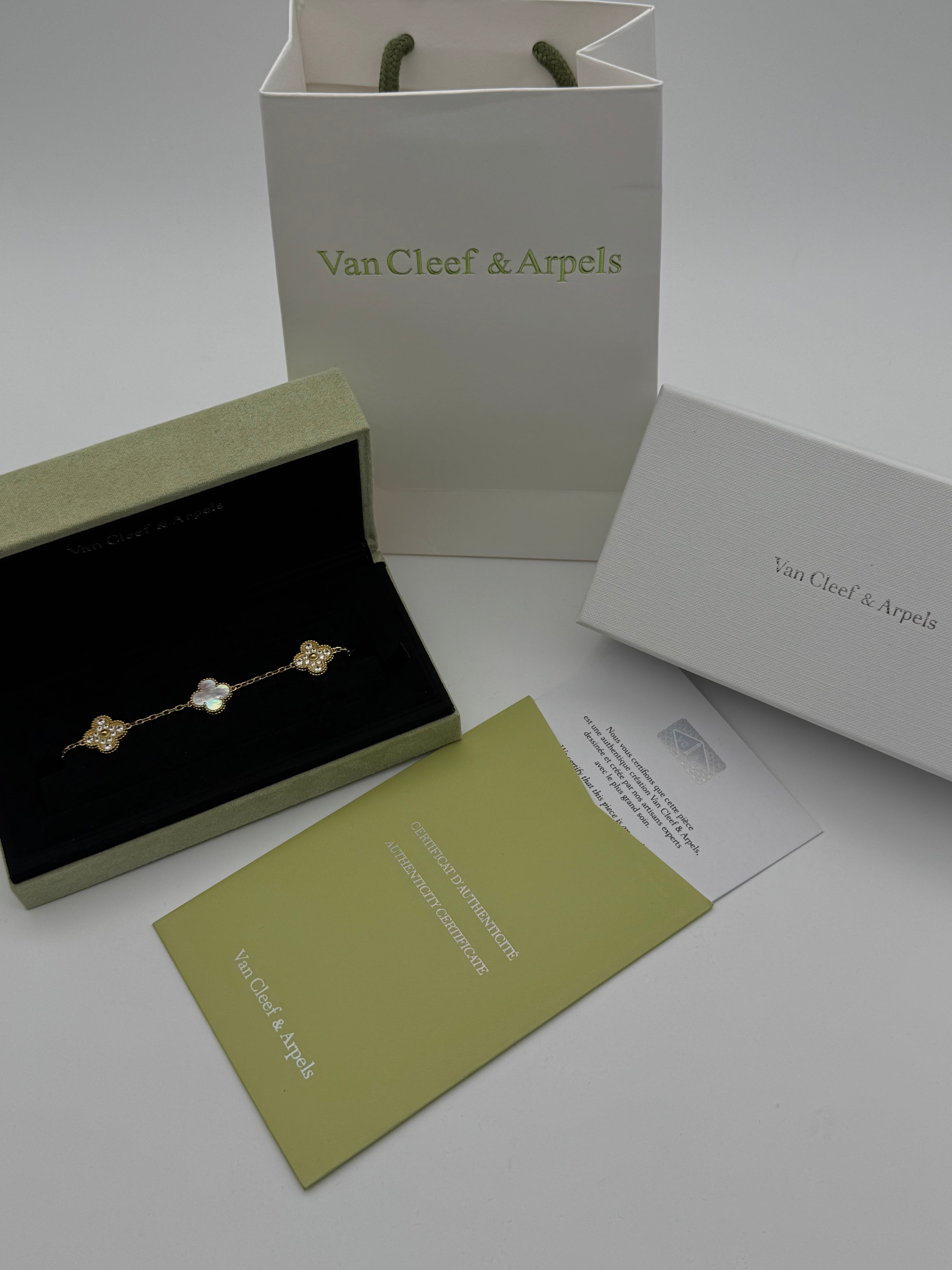 Pulso Tipo Van Cleef Reynocaps